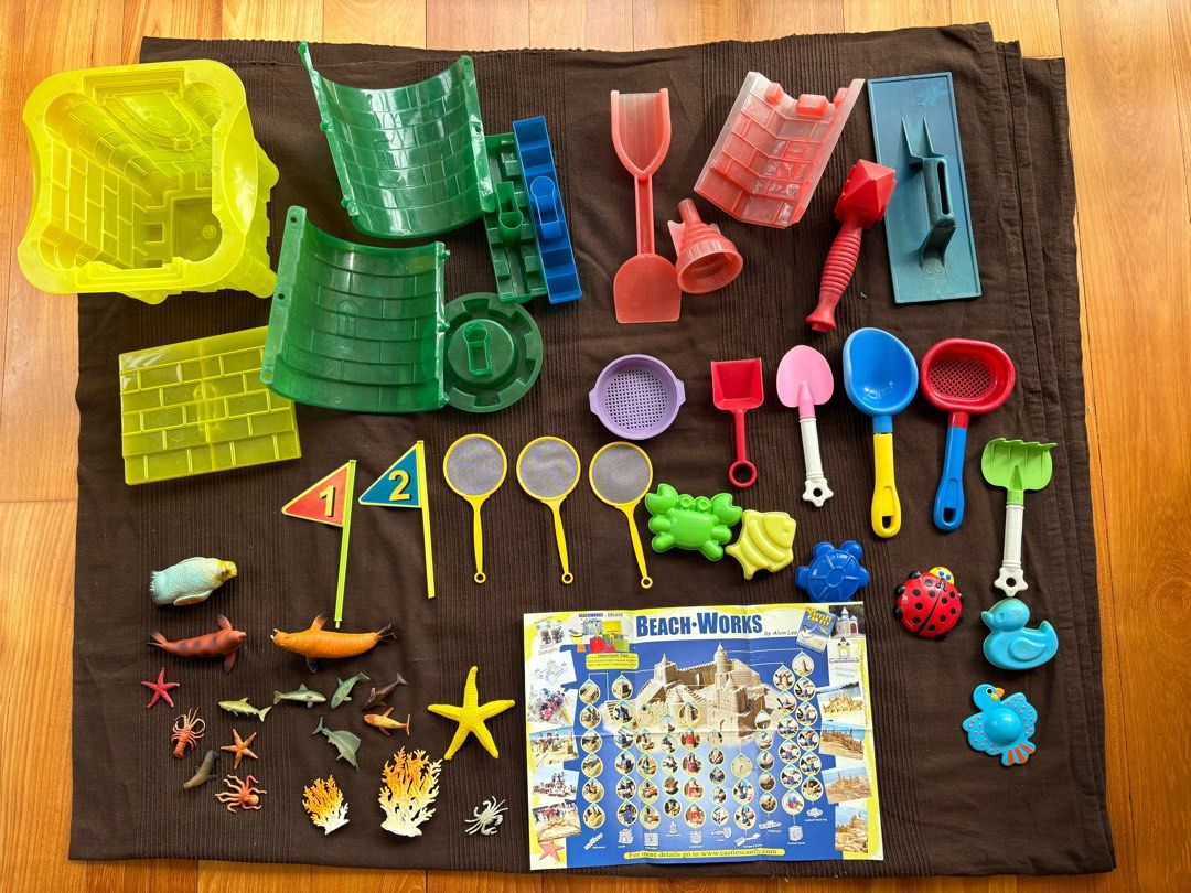 Sand Castle Building Set ( 48 pieces ) instruction sheet and extra ...
