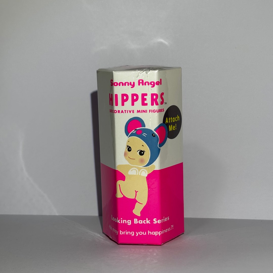 SONNY ANGEL LOOKING BACK HIPPER (SEALED), Hobbies & Toys, Toys & Games ...