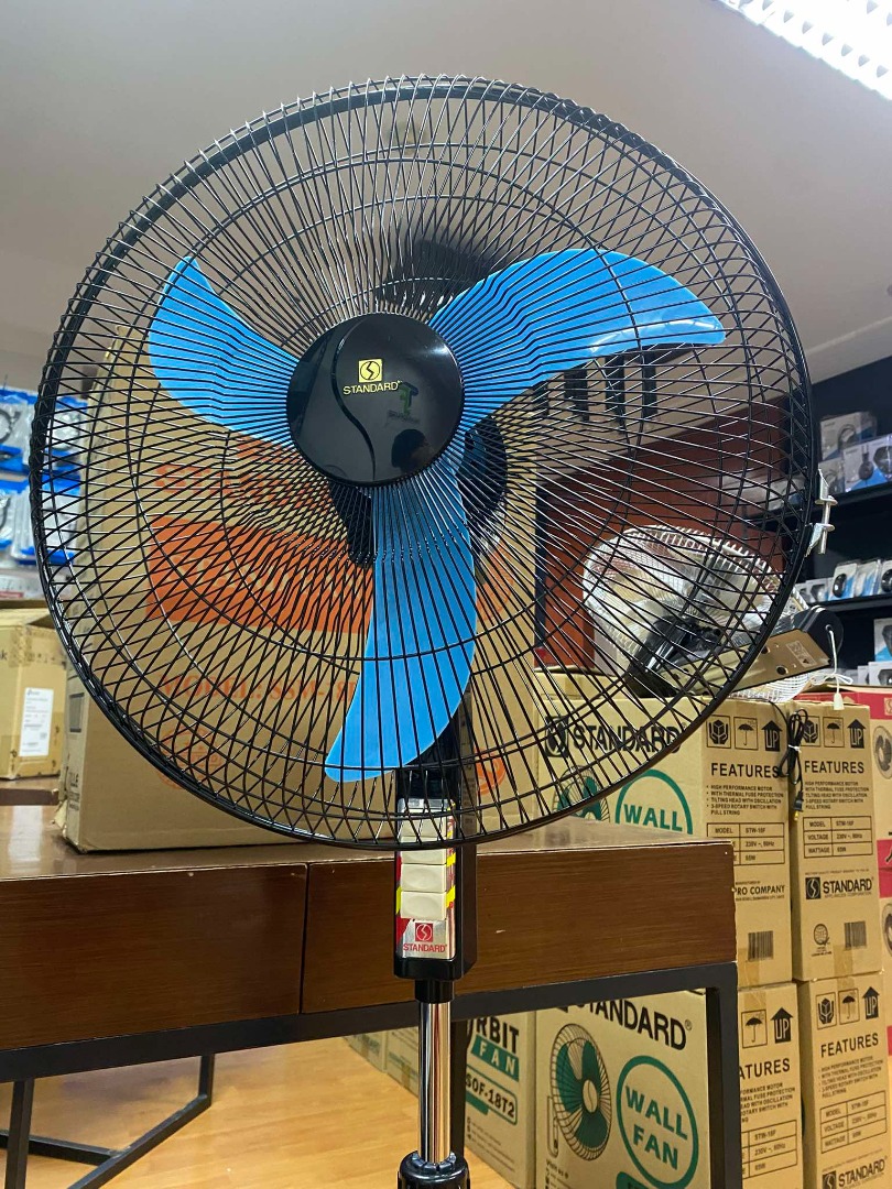 Standard Electric Stand Fan 18" Plastic Blade SSM18B, Furniture & Home ...