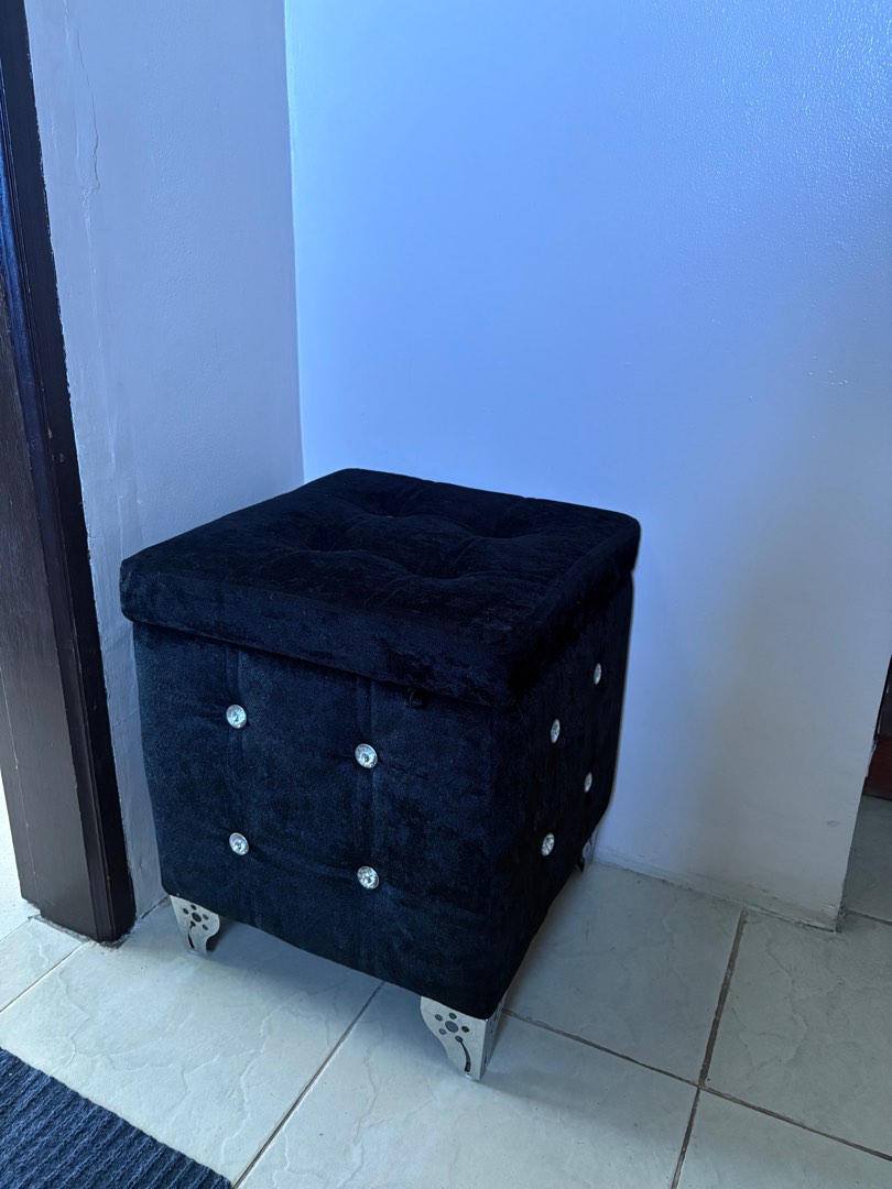 Storage Chair/accent/Small chairs, Furniture & Home Living, Furniture ...