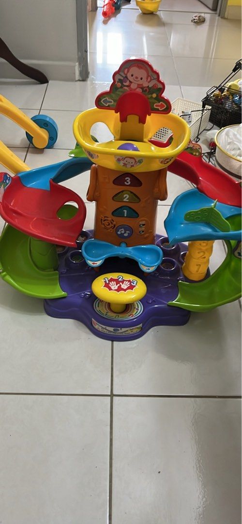 V Tech Pop a ball tower, Hobbies & Toys, Toys & Games on Carousell