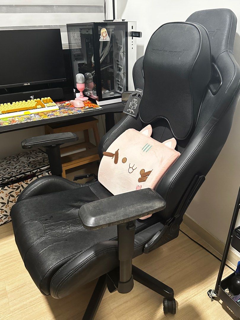 AndaSeat Dark Knight Gaming Chair, Furniture & Home Living, Furniture ...