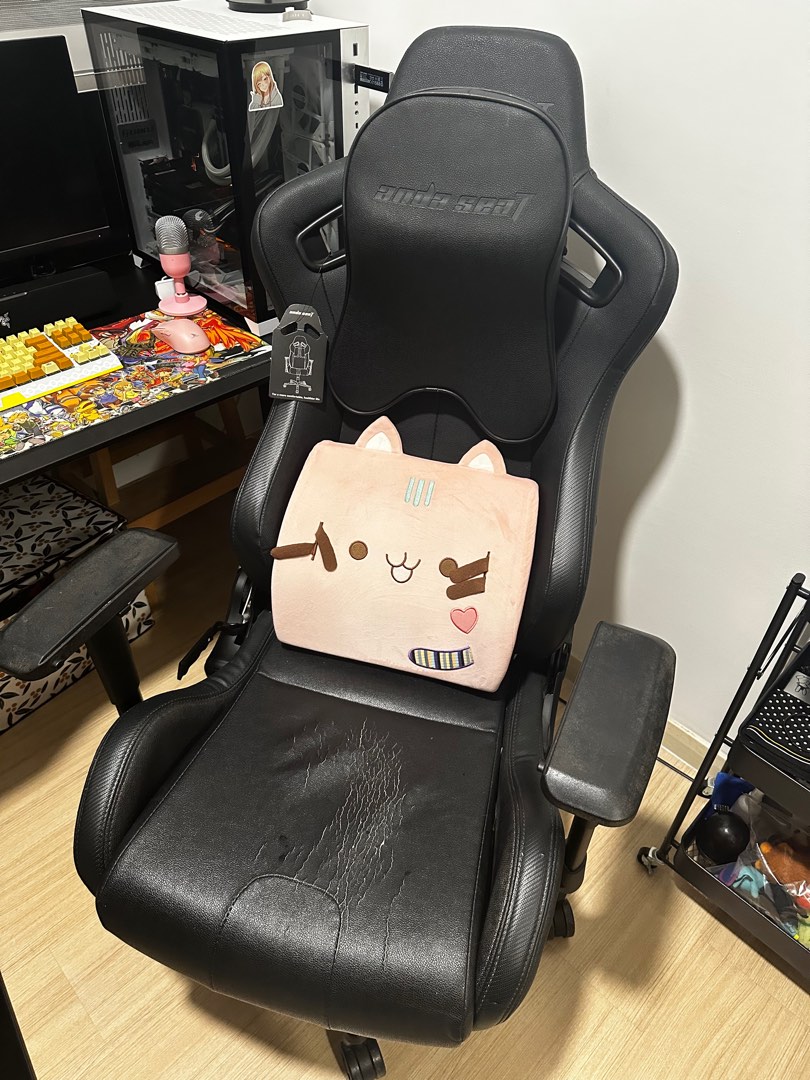 AndaSeat Dark Knight Gaming Chair, Furniture & Home Living, Furniture ...