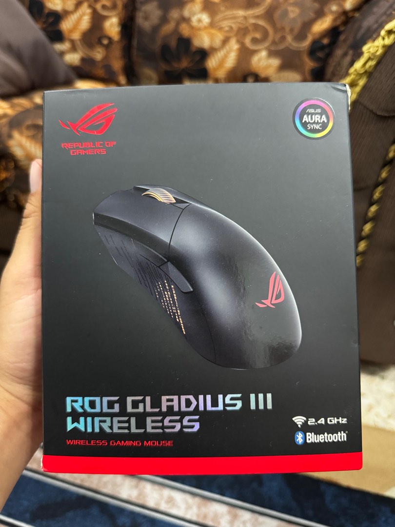 Asus ROG mouse Gladius iii, Computers & Tech, Parts & Accessories, Mouse & Mousepads on Carousell
