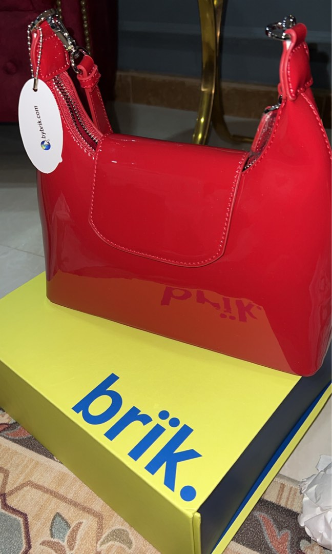 Brik Upsized Chroma Cherry, Women's Fashion, Bags & Wallets, Shoulder ...