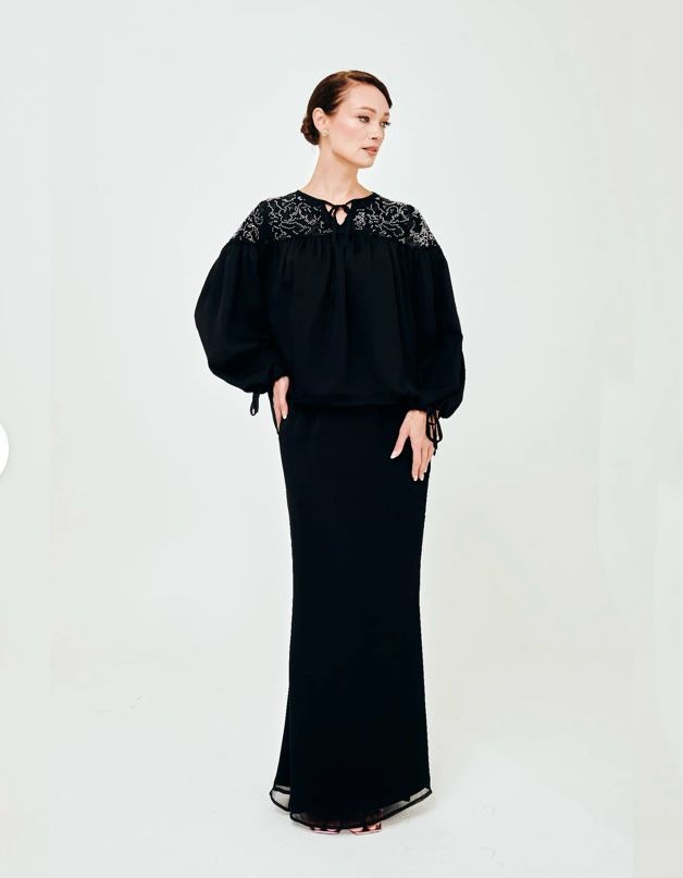 CAKENIS mini kurung raya melati in black, Women's Fashion, Muslimah ...