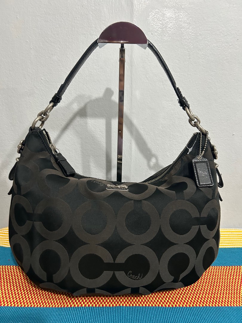 Cocah kili in canvass black, Women's Fashion, Bags & Wallets, Shoulder ...