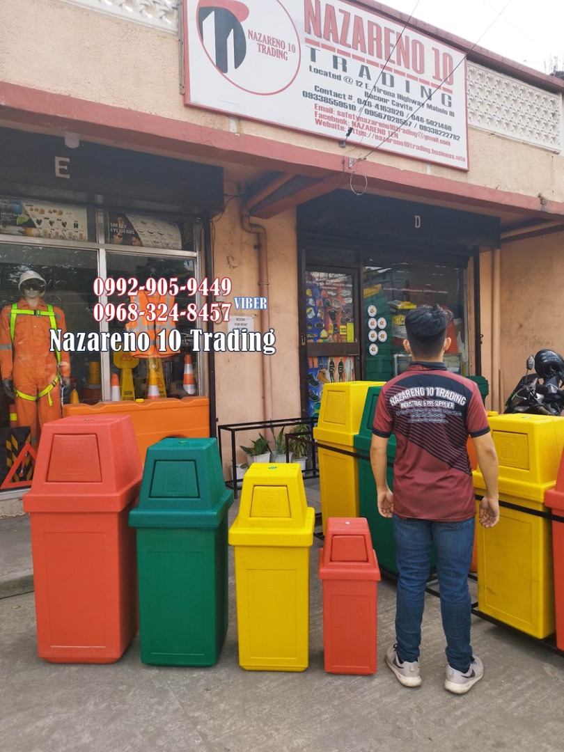 hooded trash bin king size, Furniture & Home Living, Cleaning ...