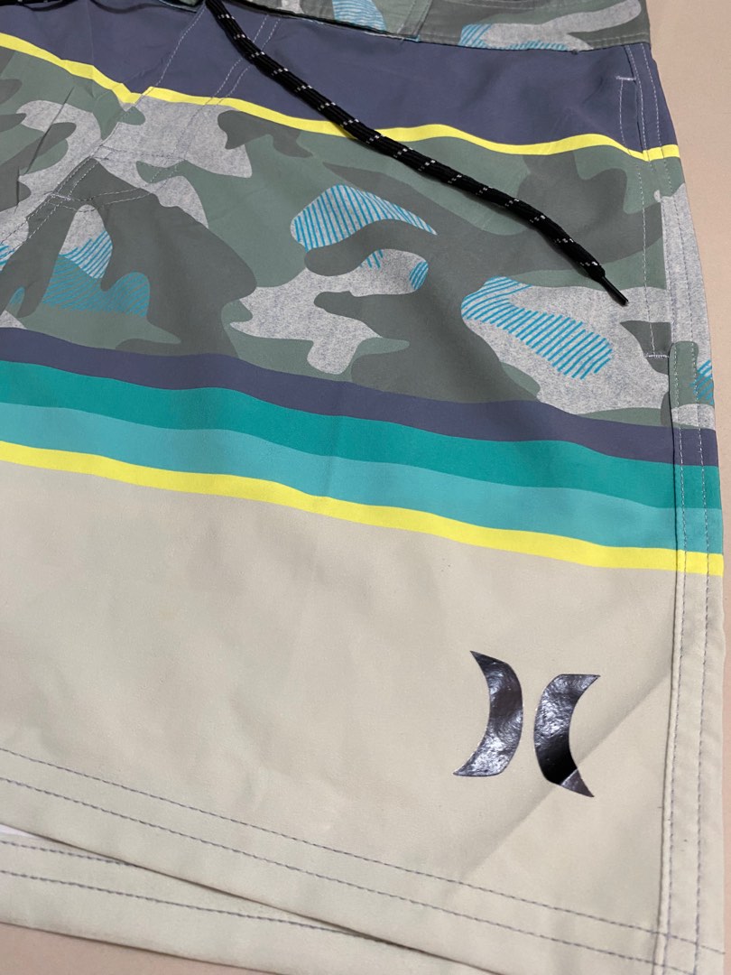 Hurley phantom short, Men's Fashion, Bottoms, Shorts on Carousell