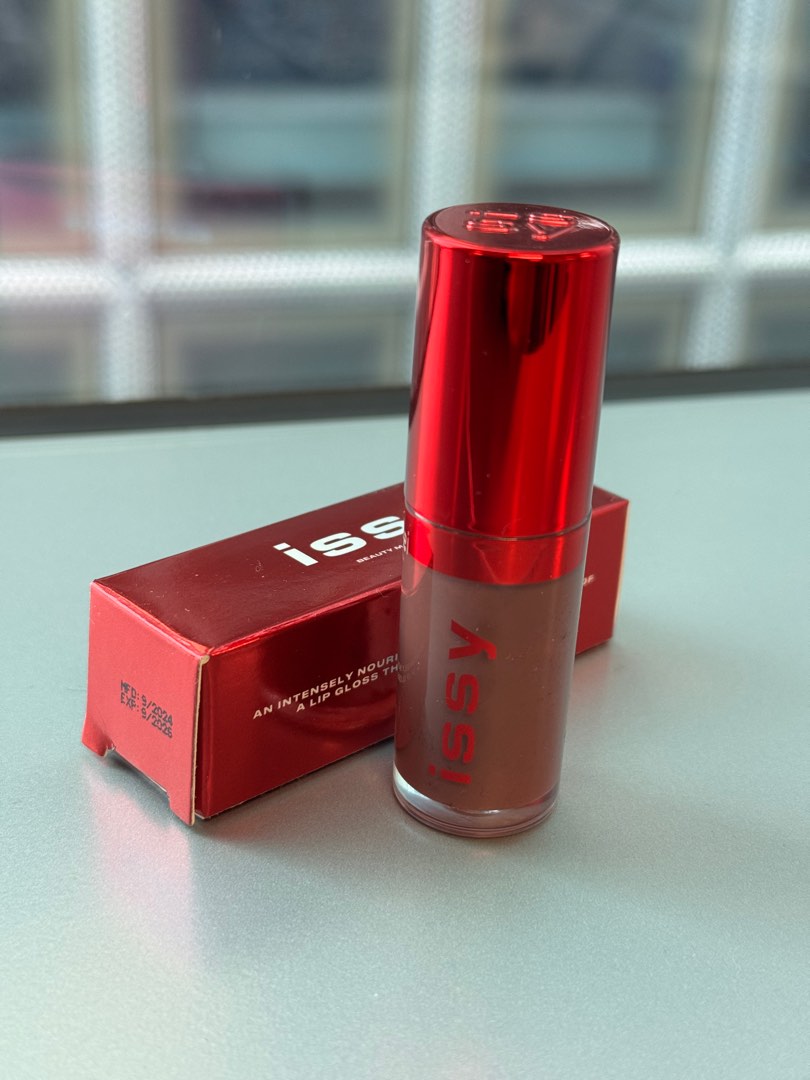 Issy Macabre - Limited Edition, Beauty & Personal Care, Face, Makeup on ...