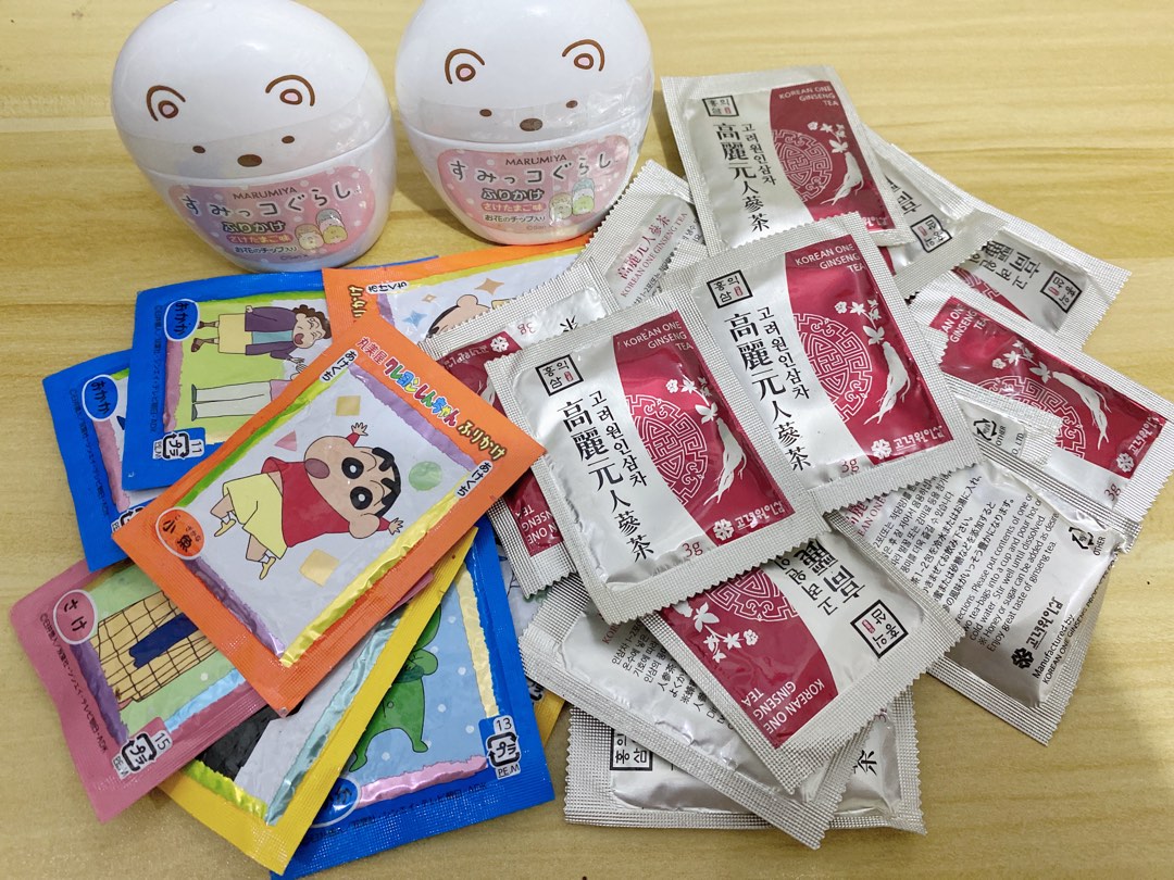 Japan Furikake (2 Cute Bottles) + lShinchan Furikake Sachets + Korean ...