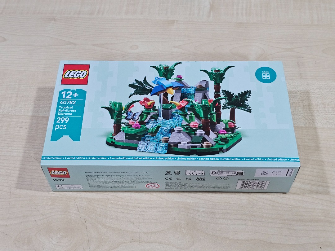 Lego Promotional 40782 Tropical Rainforest Diorama, Hobbies & Toys ...