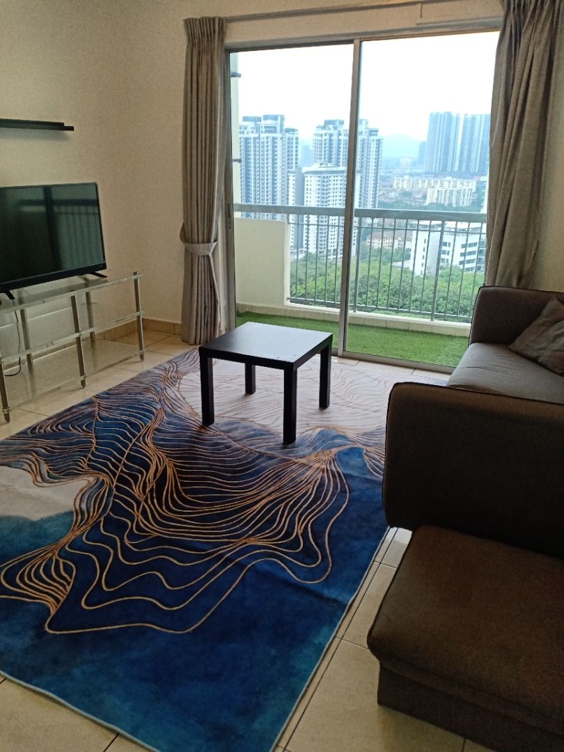 Mencari Penyewa Wanita untuk Bilik Masterbedroom (ensuite) di Anggun ...