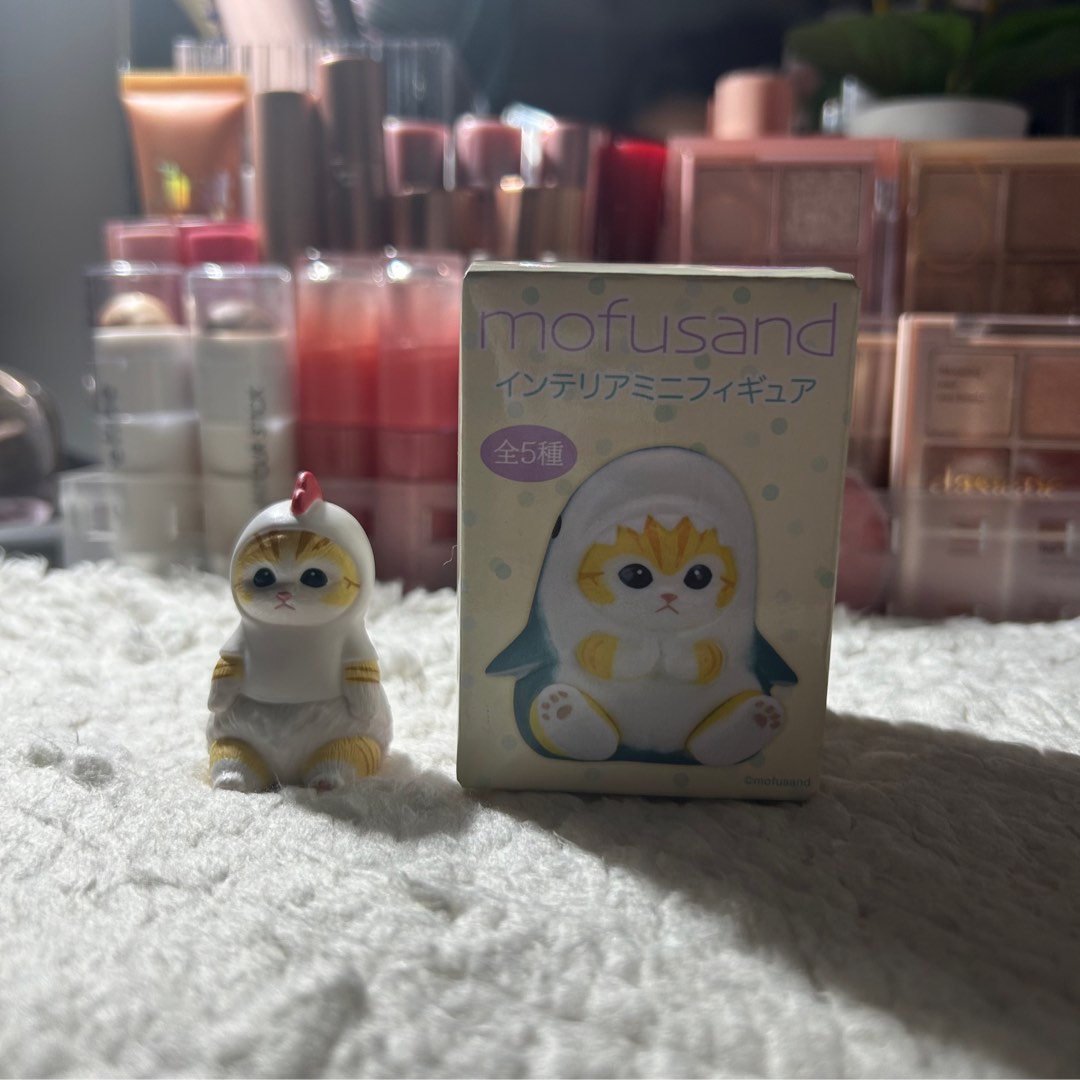 Mofusand Mini Figure Authentic - Chicken w/ box, Hobbies & Toys, Toys ...