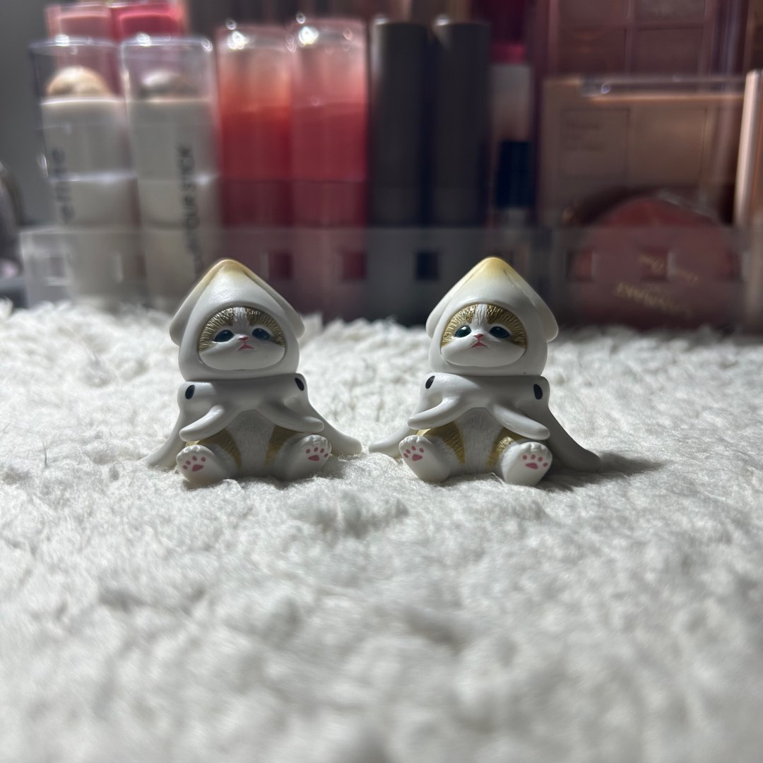 Mofusand Mini Figure Authentic - Squid, Hobbies & Toys, Toys & Games on ...