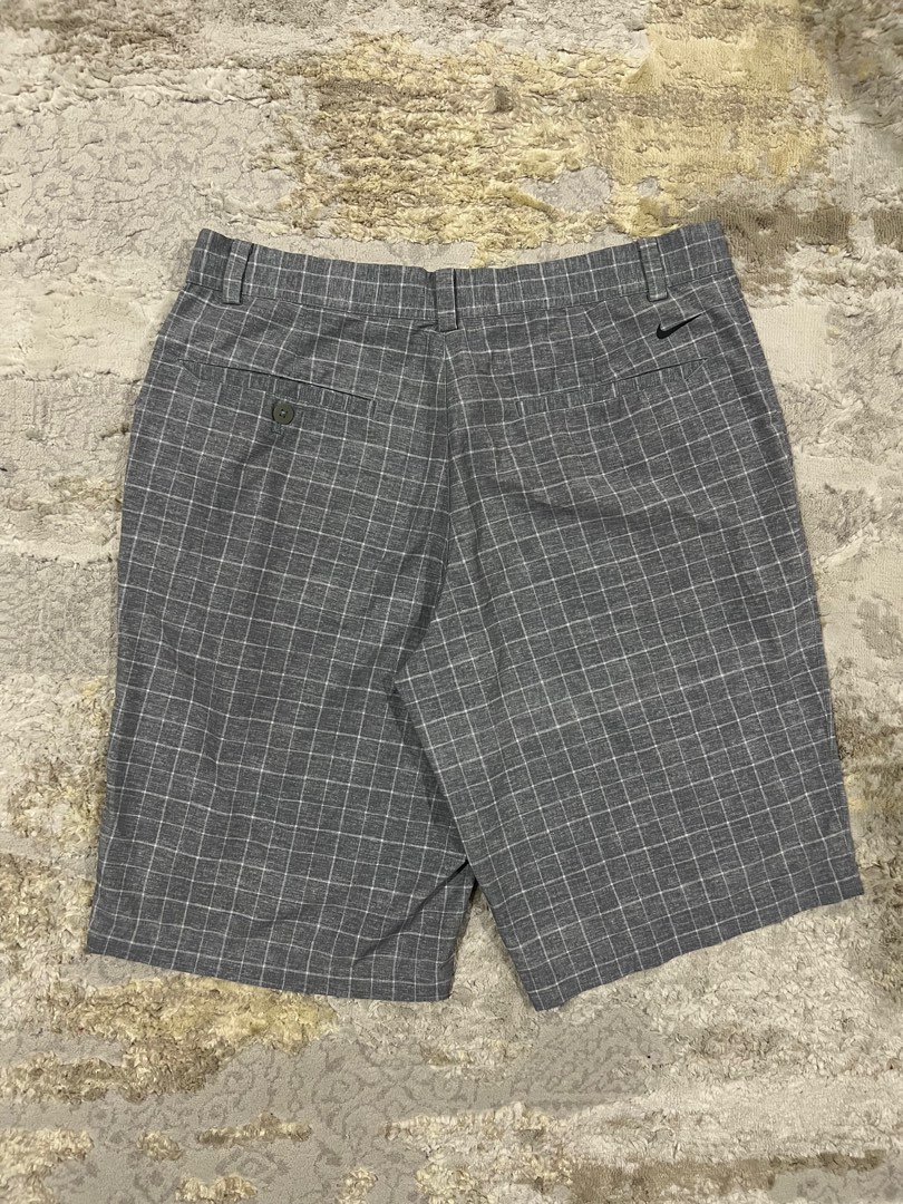 Nike Swoosh Logo Tour Performance Dri-Fit UV Plaid Golf Stretch Shorts ...