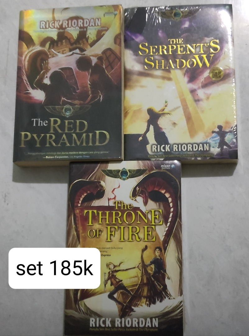 Novel Seri The Kane Chronicles 1-3 (Rick Riordan) The Red Pyramid, The ...
