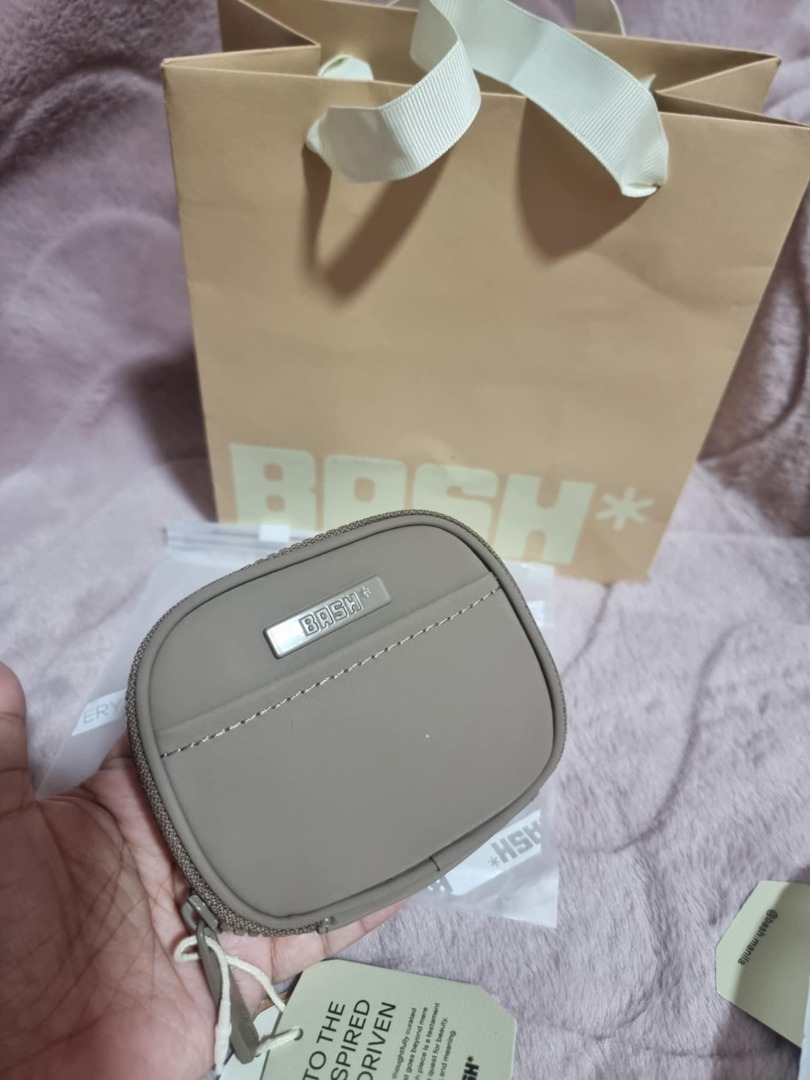 OAK_BASH Card and Coin Wallet LIMITED EDITION, Women's Fashion, Bags ...