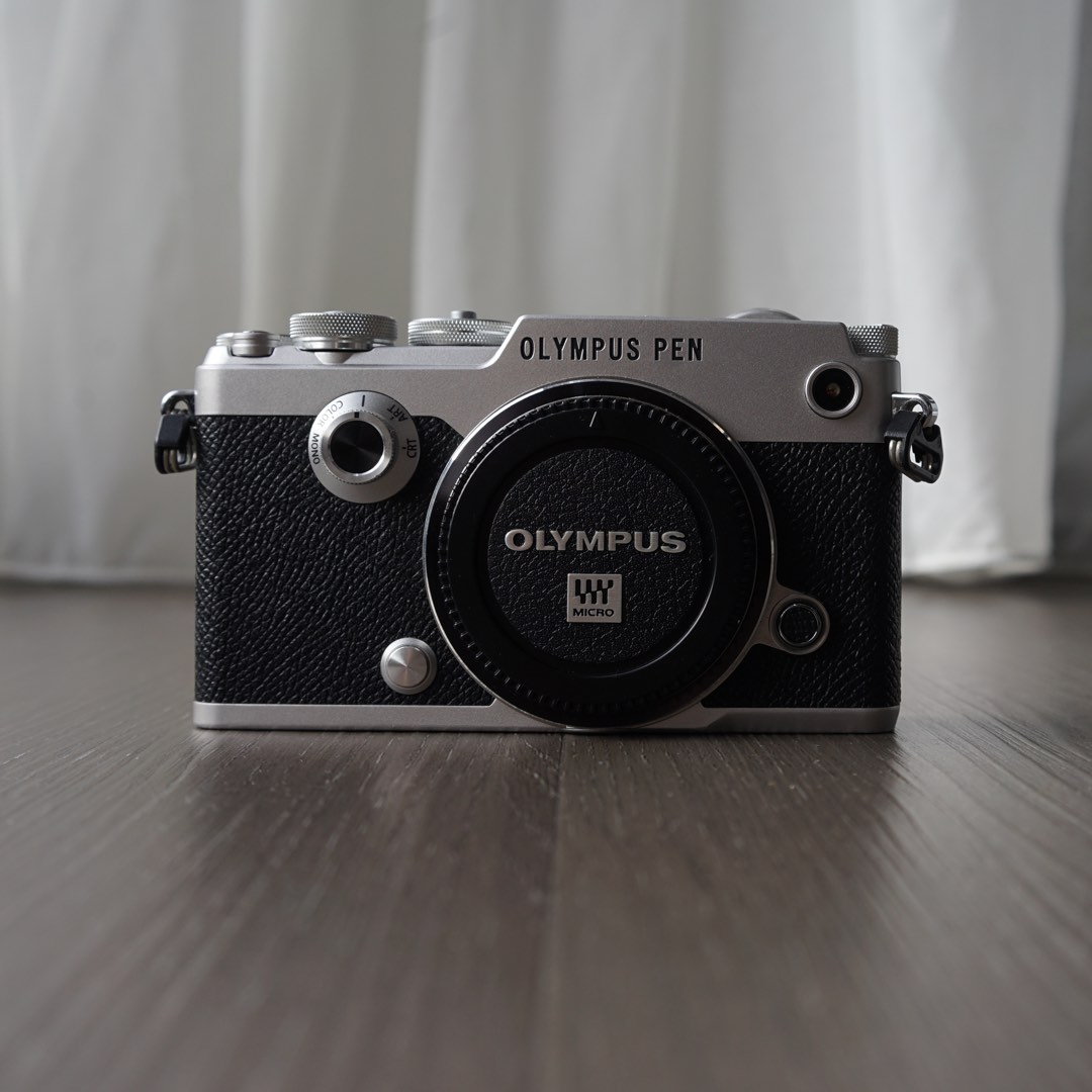 Olympus Pen-f silver body with box, Photography, Cameras on Carousell