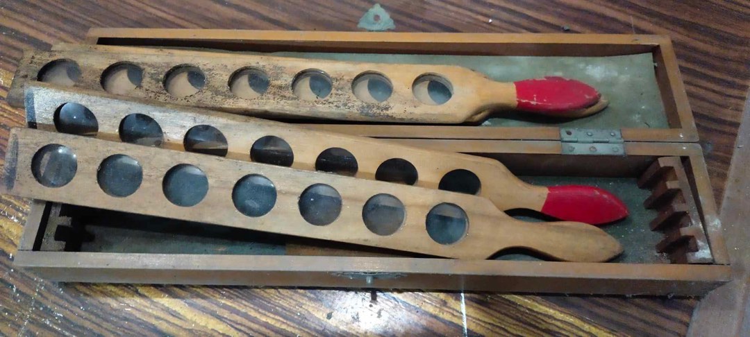 Optometry Retinoscopy Rack lens set, Health & Nutrition, Medical ...