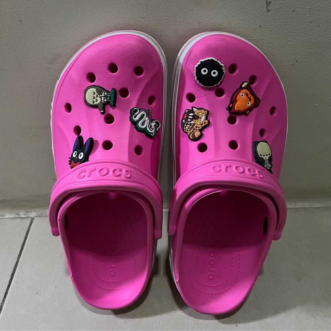 Original Pink Crocs - M7/W9 size, Women's Fashion, Footwear, Flats ...