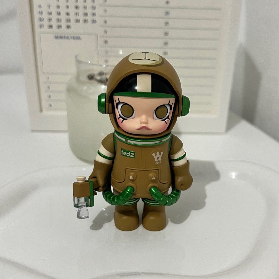 POP MART MEGA SPACE MOLLY 100% Series 3 (TED 2), Hobbies & Toys, Toys ...