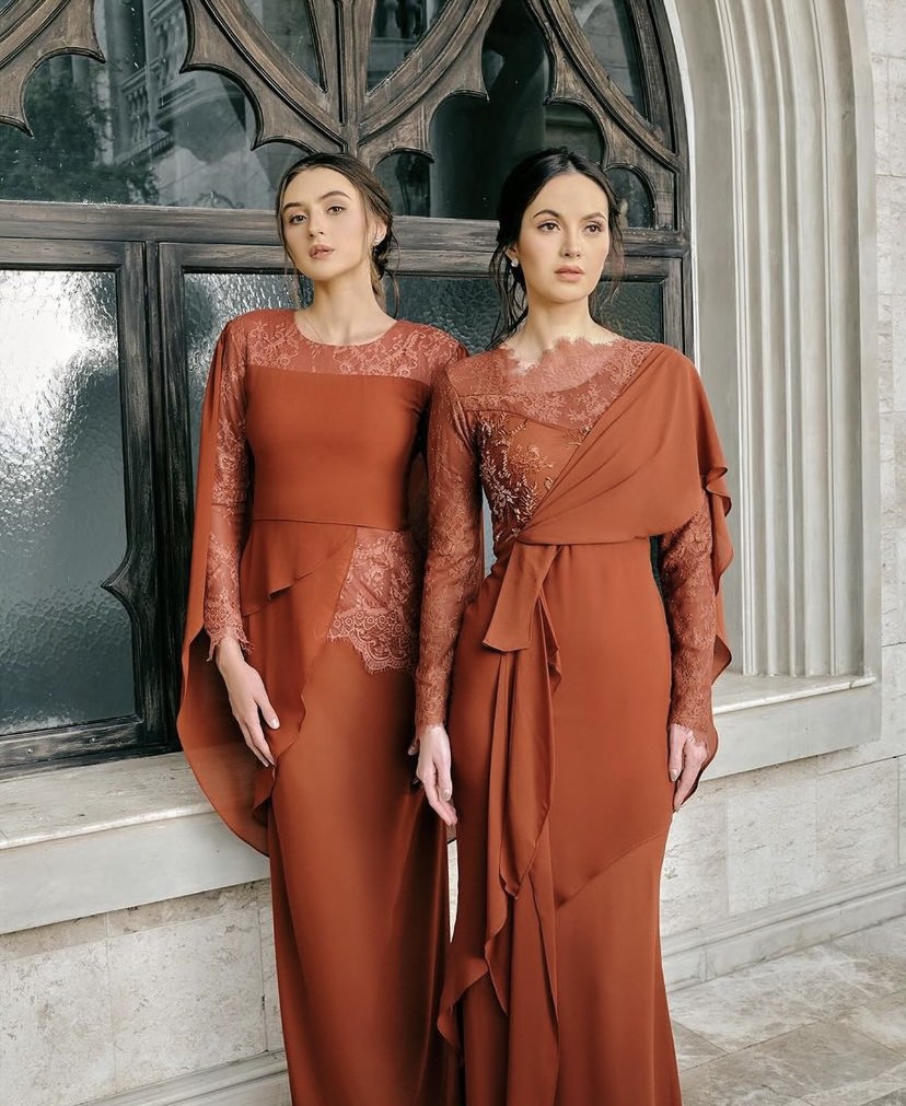 Qiszar - Dress Priyaa Luxe in navy blue, Women's Fashion, Muslimah ...