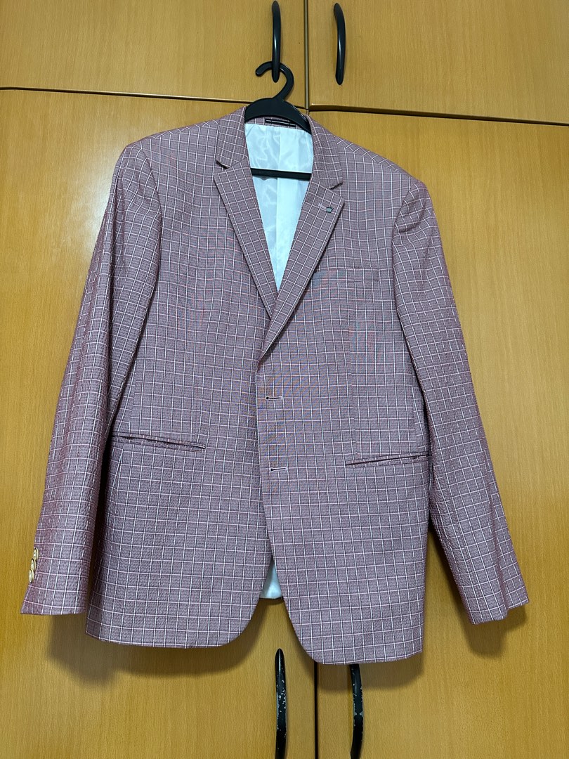 Red Checkered Blazer, Men's Fashion, Coats, Jackets and Outerwear on Carousell