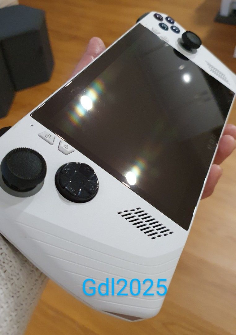 ROG Ally Z1 Extreme 2Tb w 74wh Extended Battery, Video Gaming, Video ...