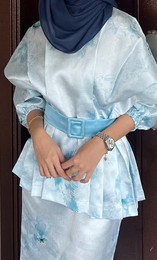 Wanzar Theodora Kurung Baju Raya, Women's Fashion, Muslimah Fashion ...