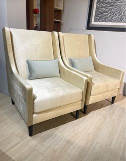 Wing chair, Furniture & Home Living, Furniture, Chairs on Carousell