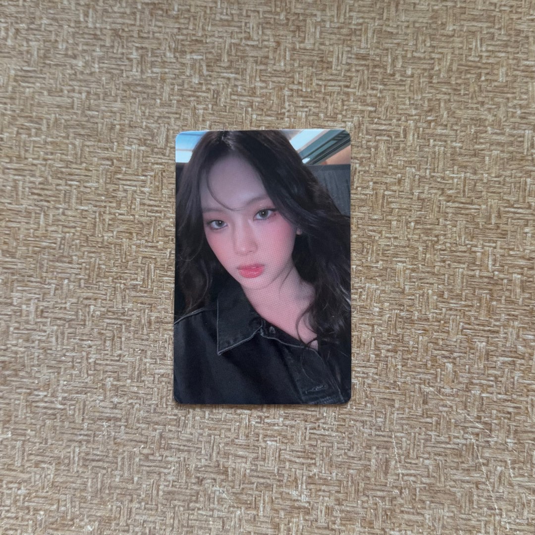 WTS new jeans get up yzy offline fansign r2 hyein pob, Hobbies & Toys ...