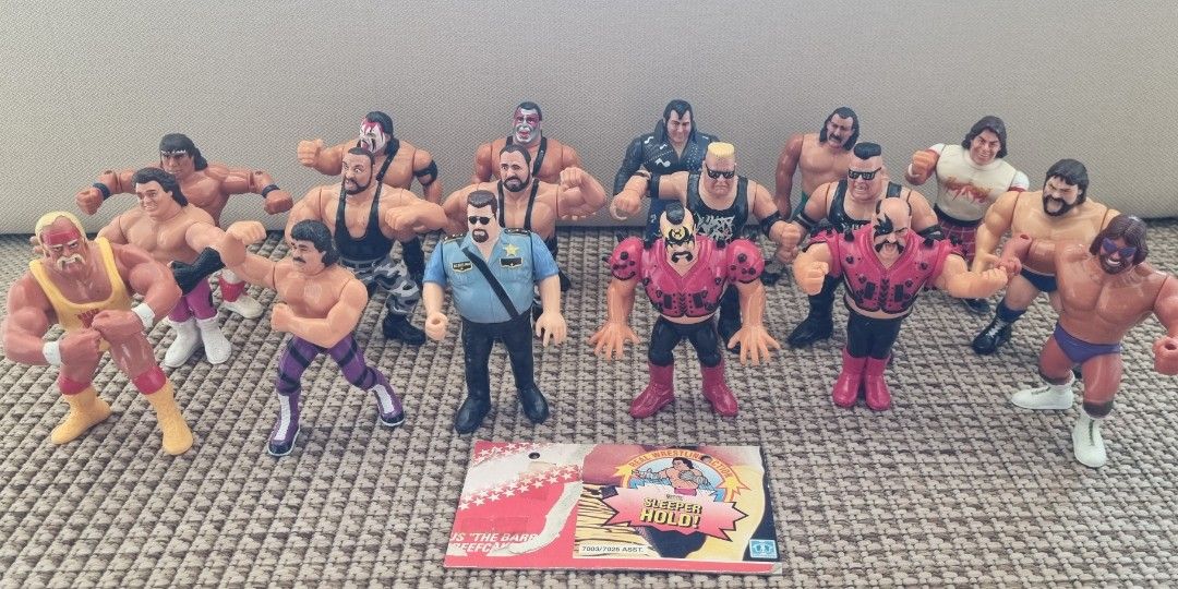 WWF Hasbro Figures Lot Ultimate Warrior Hulk Hogan Honky Tonk Man ...