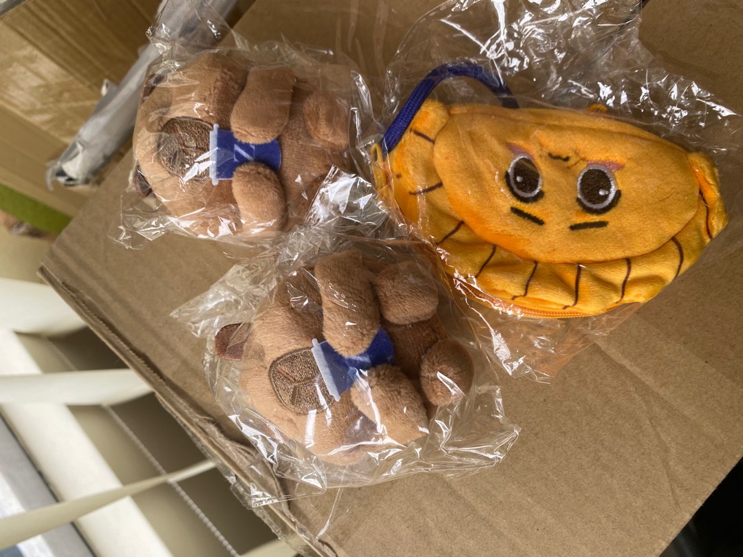 ZUS toys capybara curry puf, Hobbies & Toys, Toys & Games on Carousell