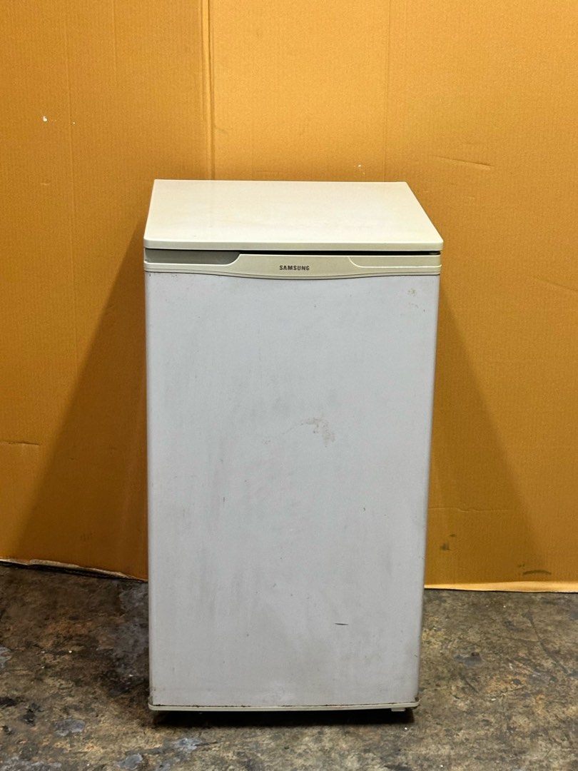 192502 (5) Samsung 1dr Bar Fridge 90L $70, TV & Home Appliances ...