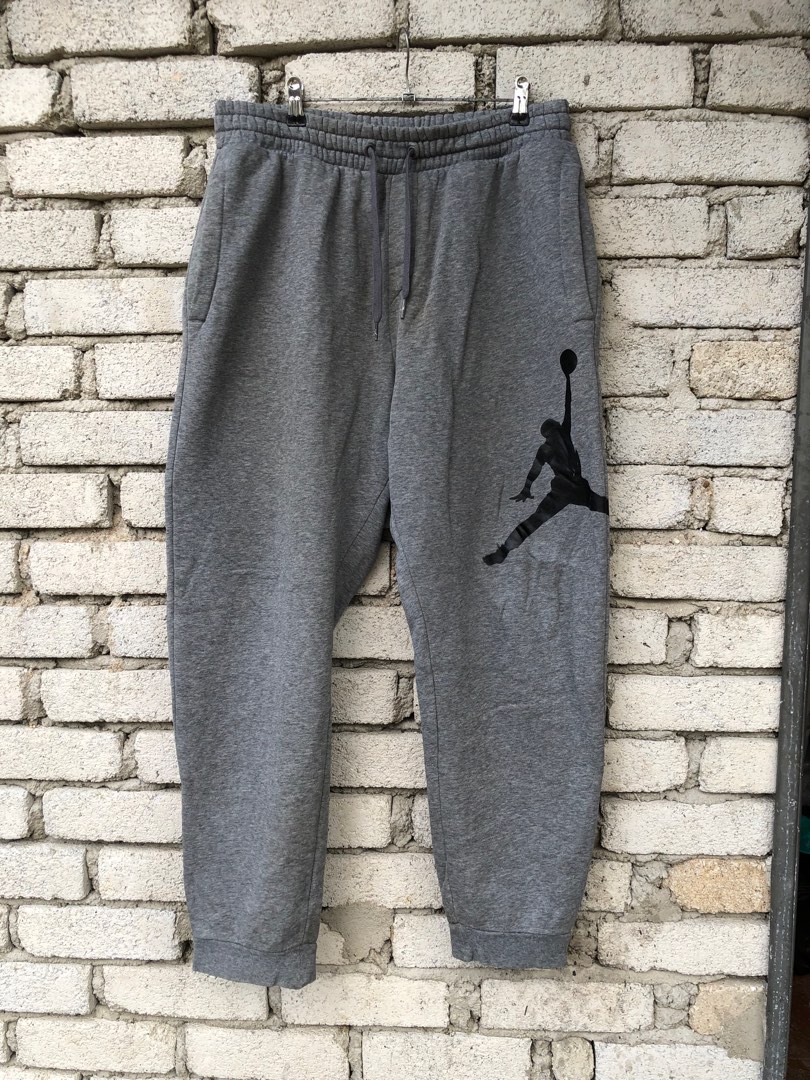 Air Jordan Jogger, Men's Fashion, Bottoms, Joggers on Carousell
