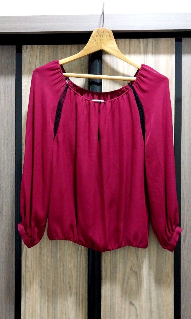 Authentic Alice + Olivia Red Keyhole Silk Top w/ Black Lace Panels ...