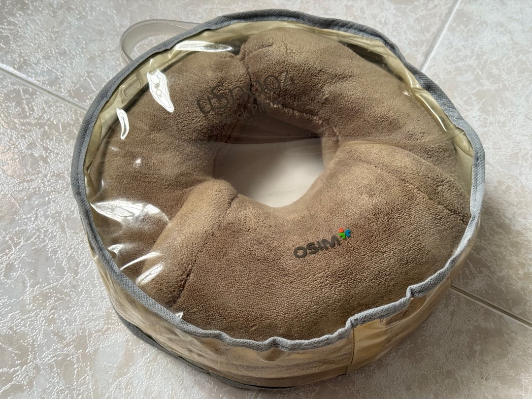 [BNIB] OSIM USNOOZ NECK PILLOW, Hobbies & Toys, Travel, Travel ...
