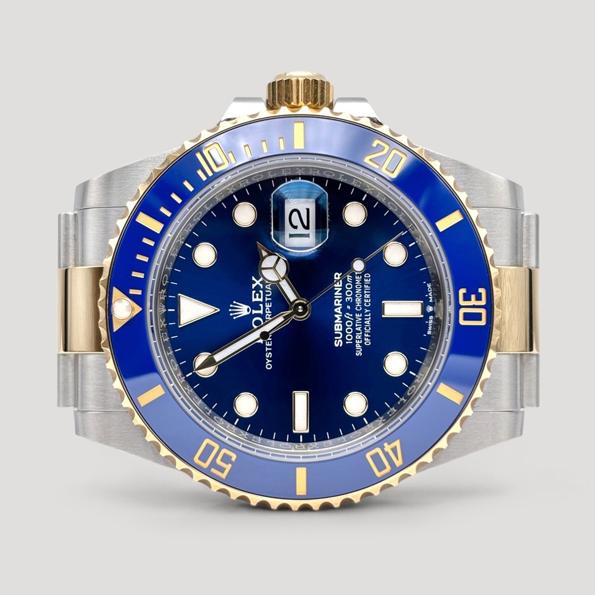 Brand New July 2024 Rolex Submariner Sunburst Half Gold 41mm 126613LB ...