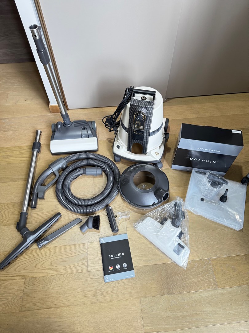 Dolphin S8 (DELPHIN Germany) airpurifier, vacuum and wet cleaning ...