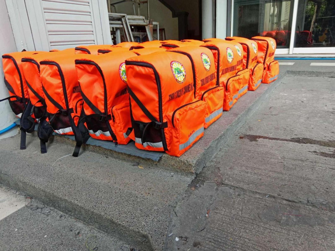 Go Bag 101 Heavy Duty Medical Bag / Sling Bag Rescue or Personalized ...