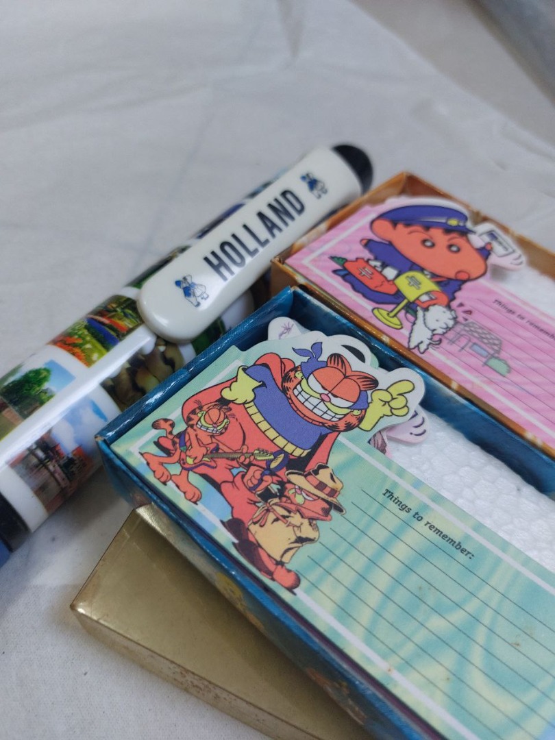 Holland theme 'BIg Pen' (Repalcable ink) + Vintage Garfield & Crayon ...