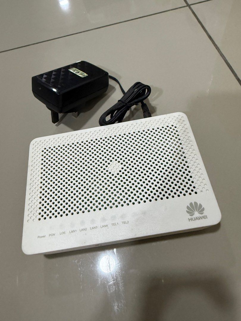 Huawei HG8240H5 GPON Terminal, Computers & Tech, Parts & Accessories, Networking on Carousell