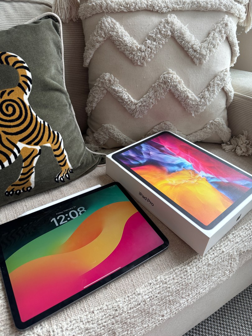 Ipad Pro 1Tb 2nd gen with Free Apple pen, Mobile Phones & Gadgets ...