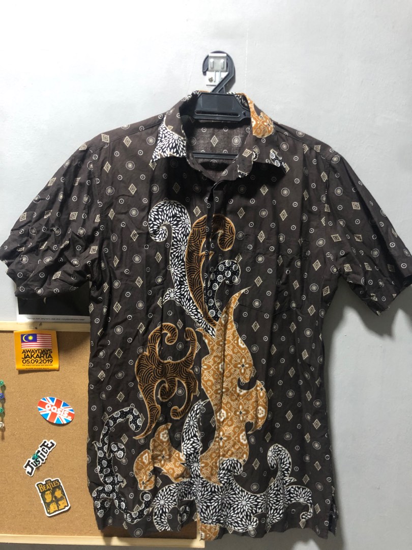 Kemeja Batik Jakel, Men's Fashion, Tops & Sets, Formal Shirts on Carousell