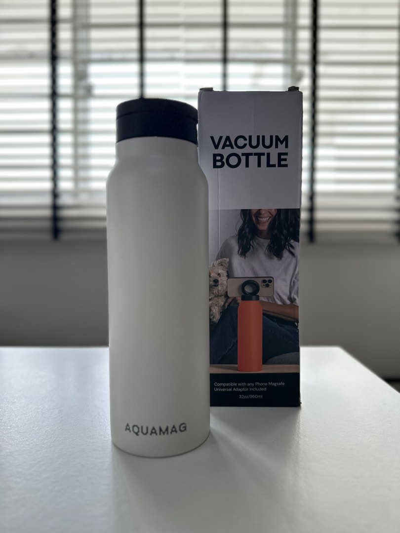 Magsafe Tripod Water Bottle / Flask 32oz - White, Furniture & Home ...