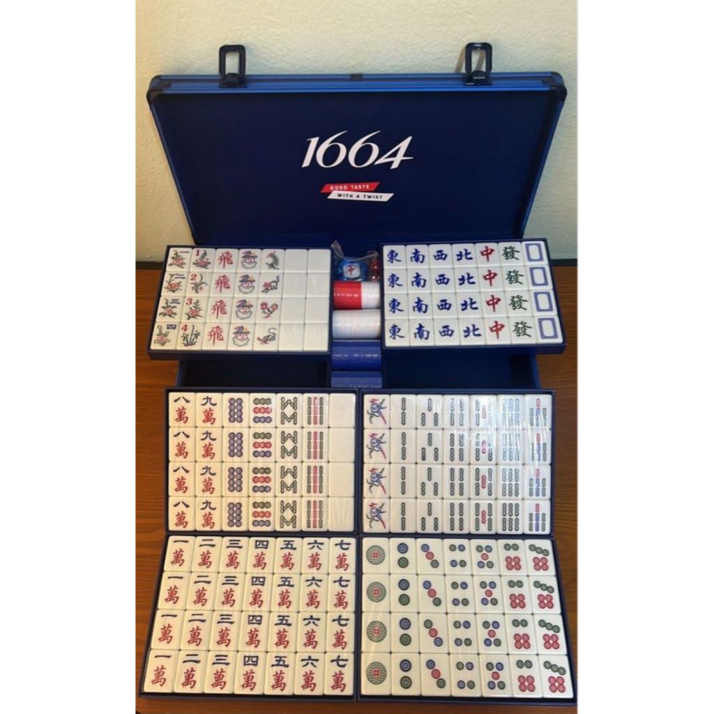 Mahjong Set (1664 limited edition), Hobbies & Toys, Toys & Games on ...