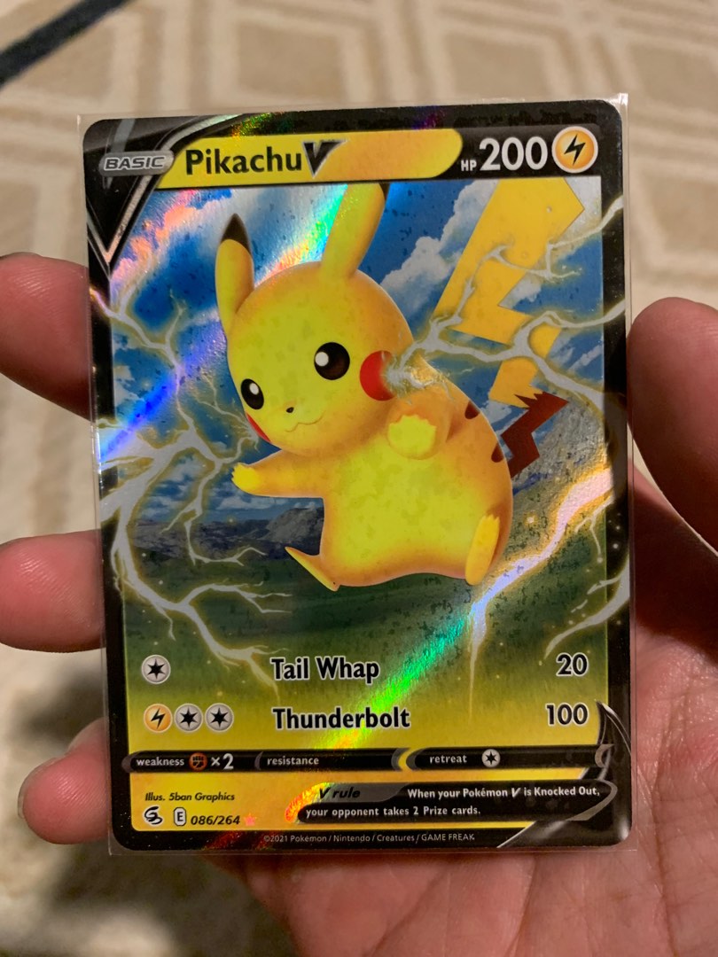 Pokemon TCG Pikachu V Fusion Strike 086/264, Hobbies & Toys, Toys ...