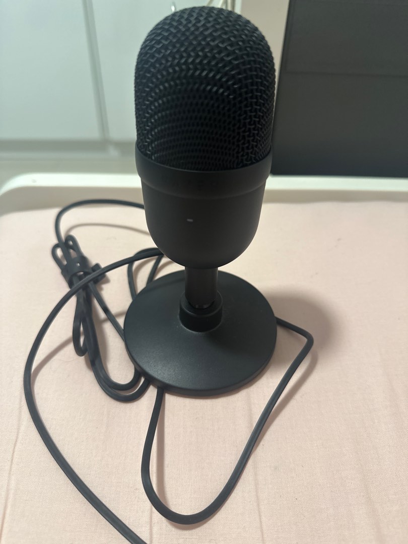 Razor Seiren Mini Microphone, Audio, Microphones on Carousell