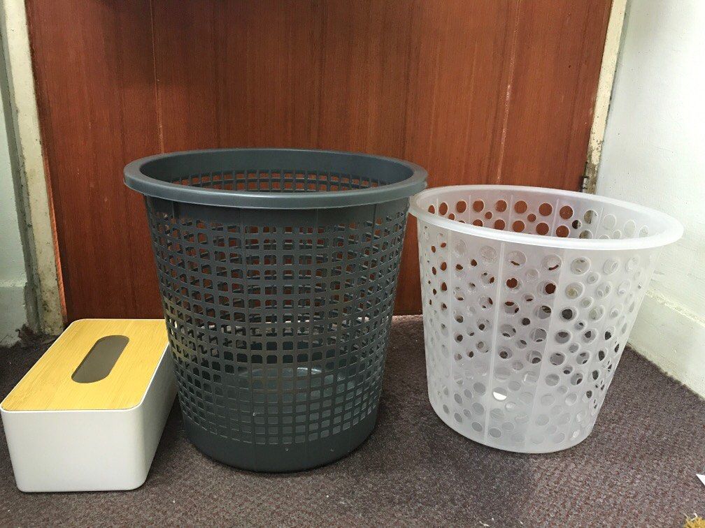Rubbish bin Tong sampah, Furniture & Home Living, Cleaning & Homecare Supplies, Waste Bins ...